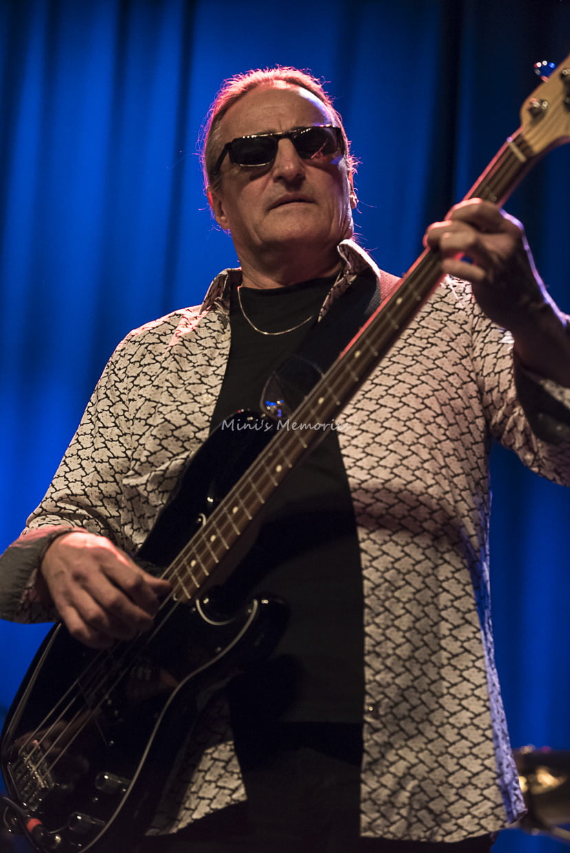 Photo Gallery: Kim Mitchell at Toronto's Phoenix Concert Theatre - That ...