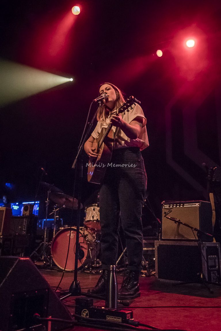 Photo Gallery: Dashboard Confessional with The Elwins and Gabrielle ...