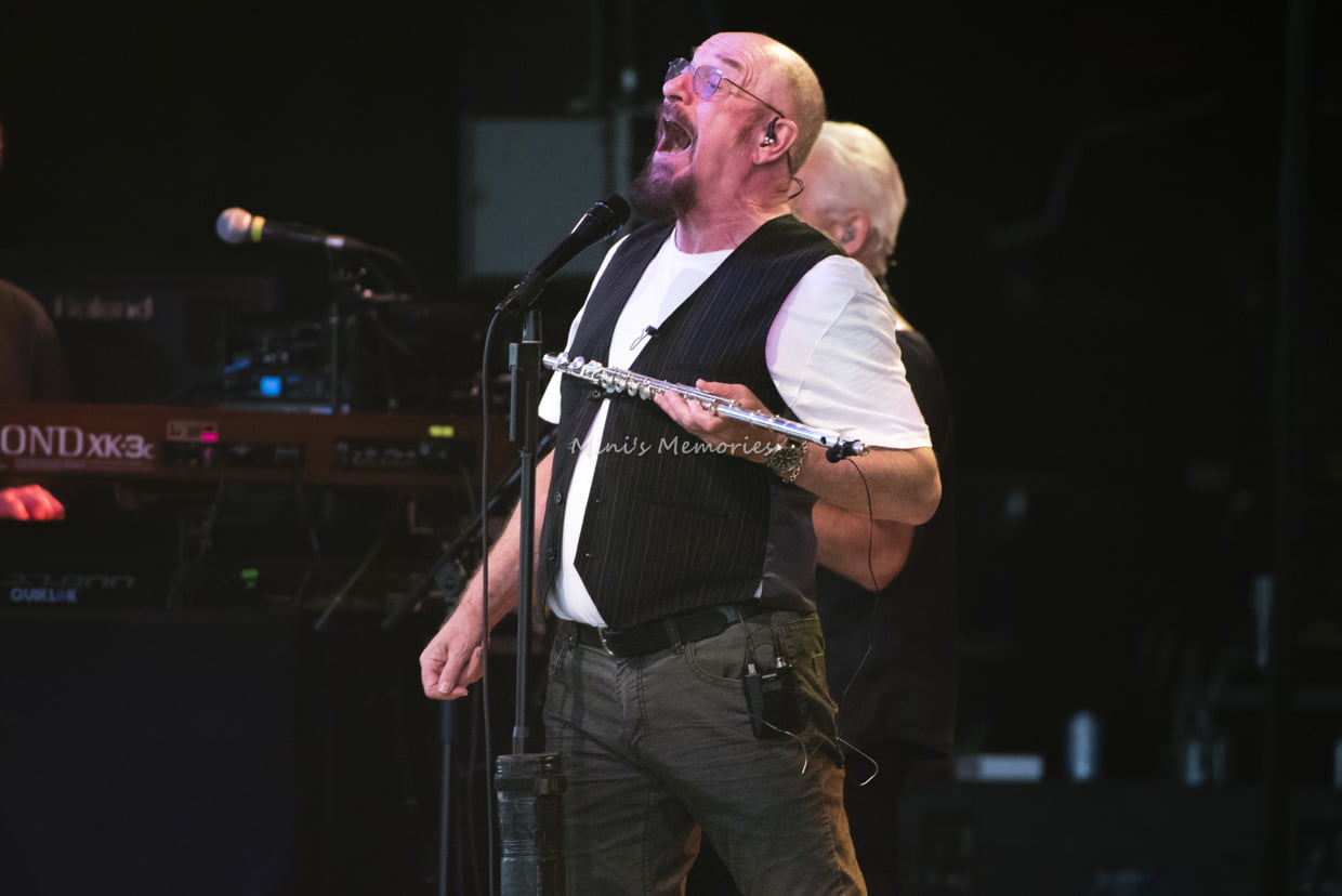 Photo Gallery: Jethro Tull at Toronto's Budweiser Stage - That Eric Alper