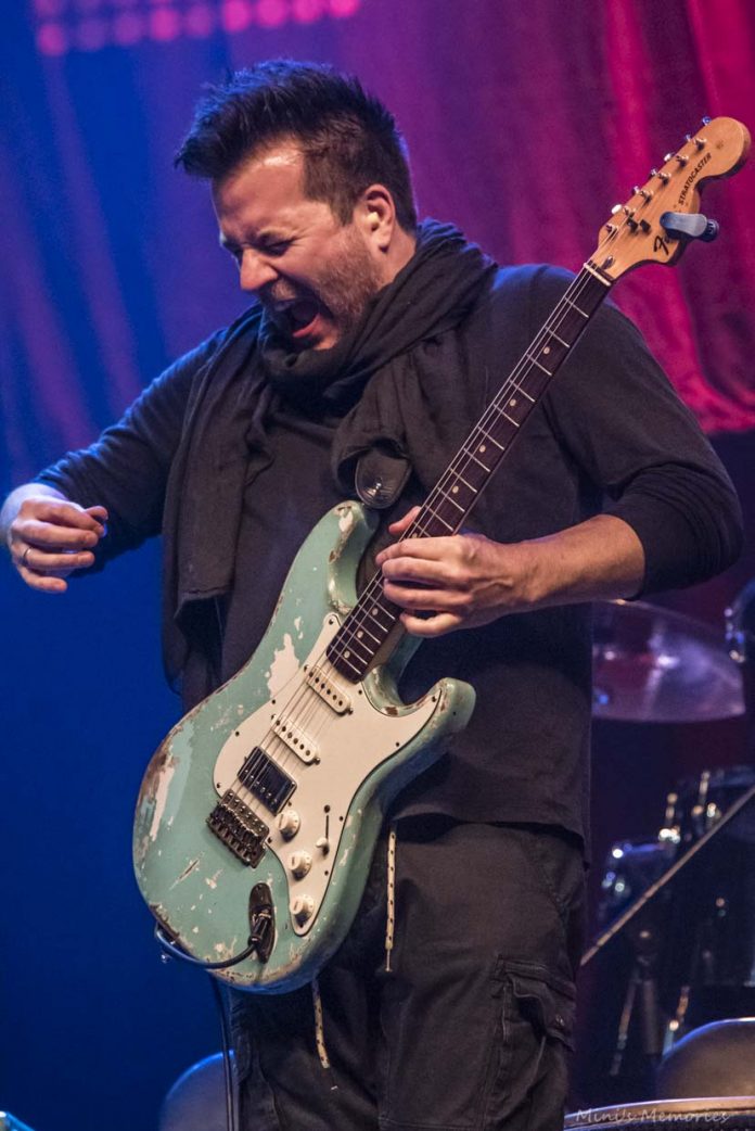 Photo Gallery: Big Sugar - Tribute to Garry Lowe at Toronto's Danforth ...