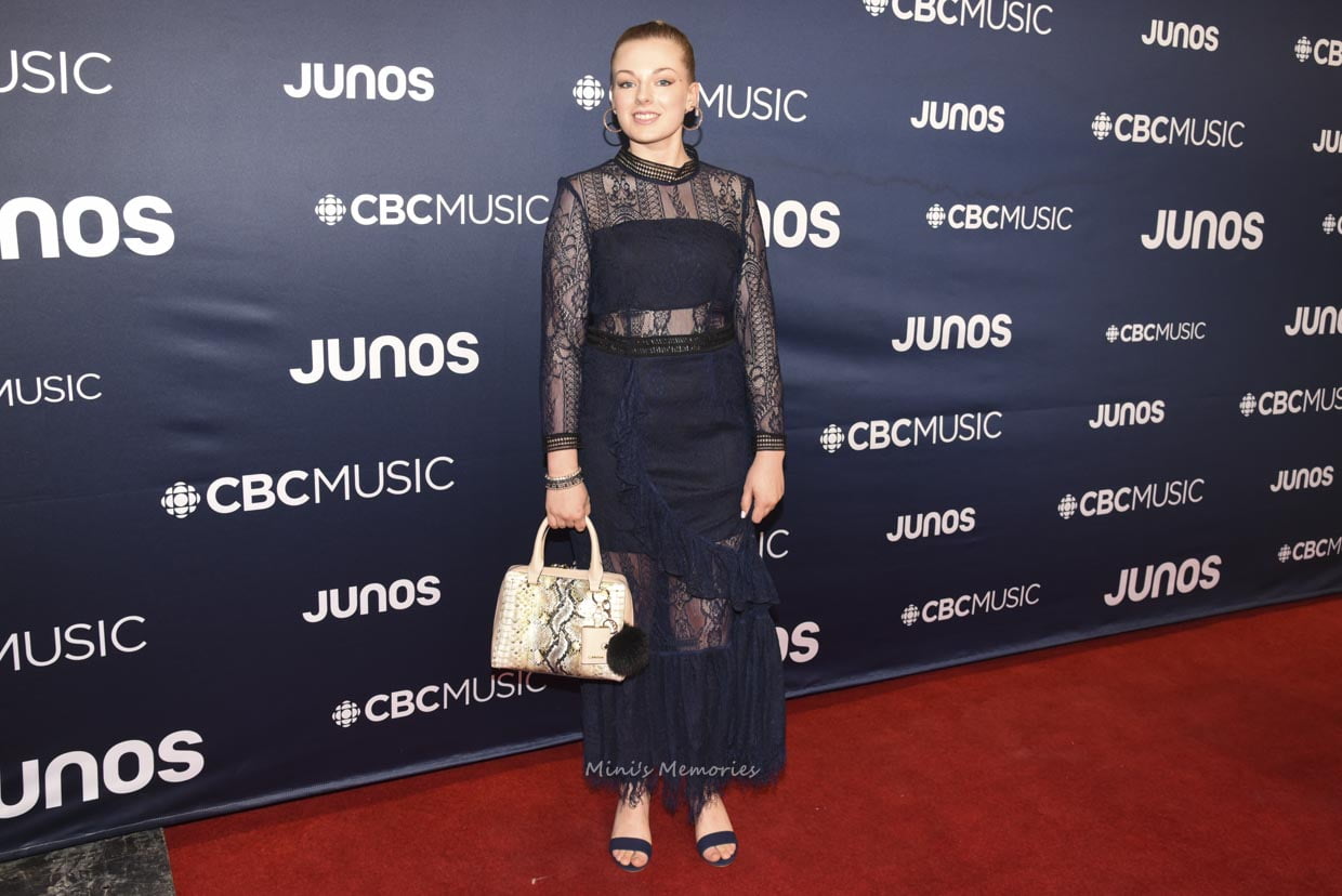 Meriel Reed - Juno's Red Carpet - Budweiser Gardens © Mini's Memories ...