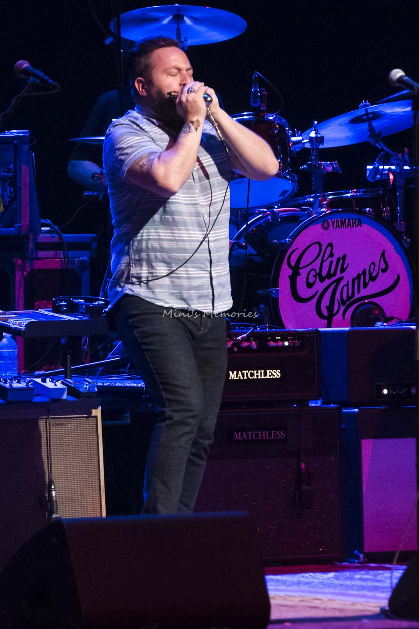 Photo Gallery: Colin James with Roxanne Potvin at Hamilton's ...