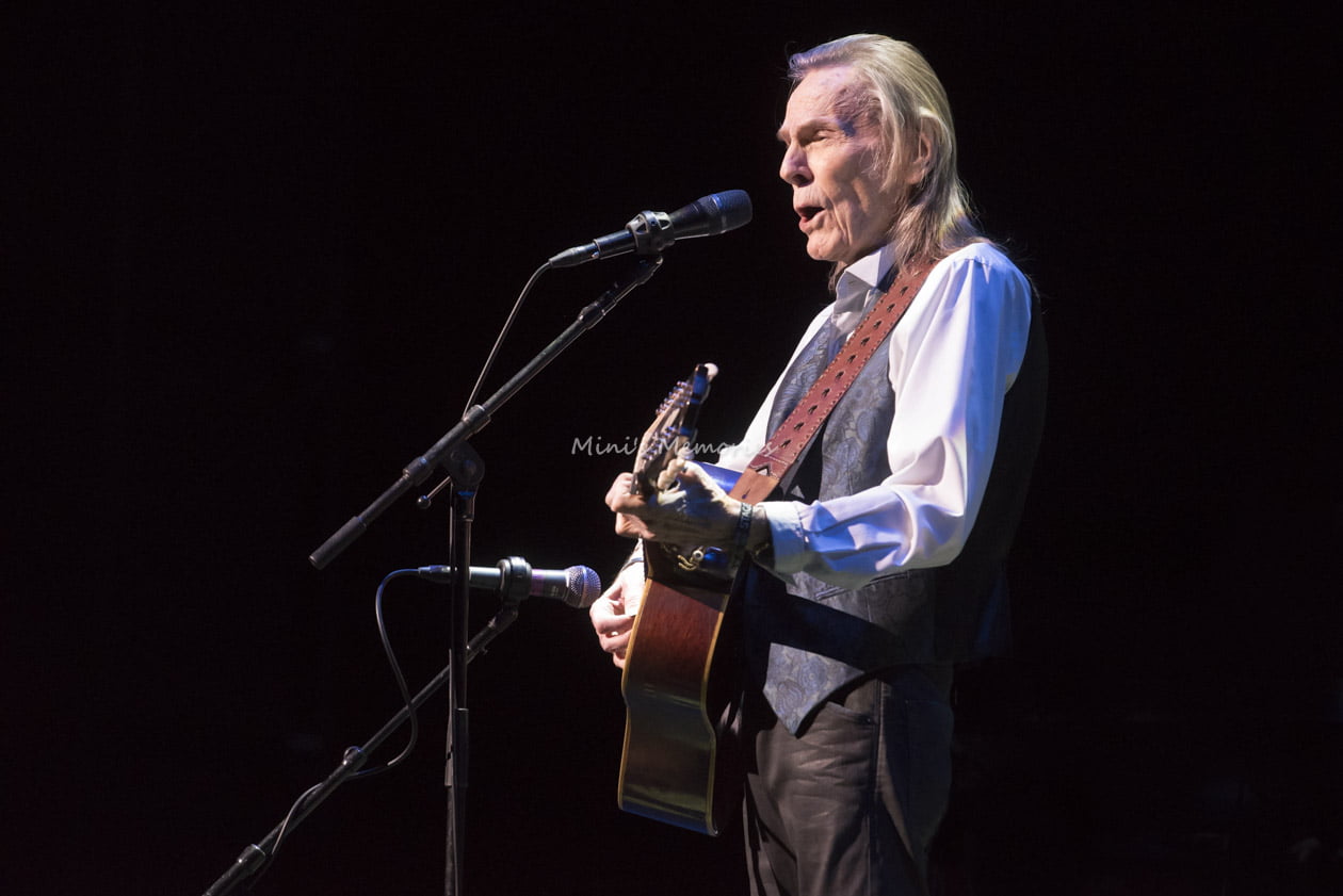 Photo Gallery: Gordon Lightfoot at St. Catharines' FirstOntario ...