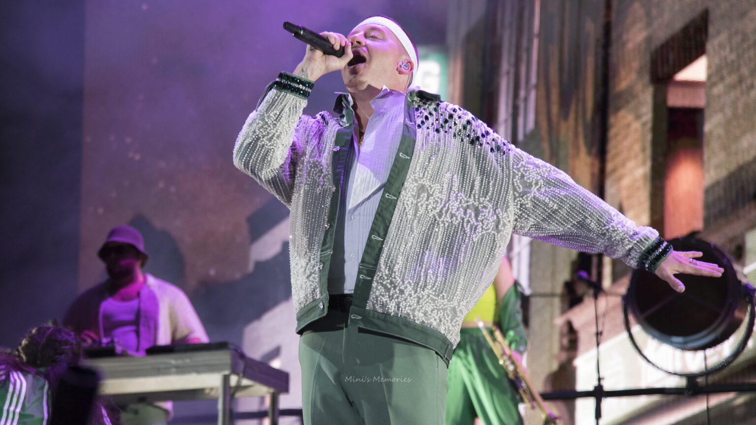 Photo Gallery: Imagine Dragons with Macklemore and Kings Elliot at ...