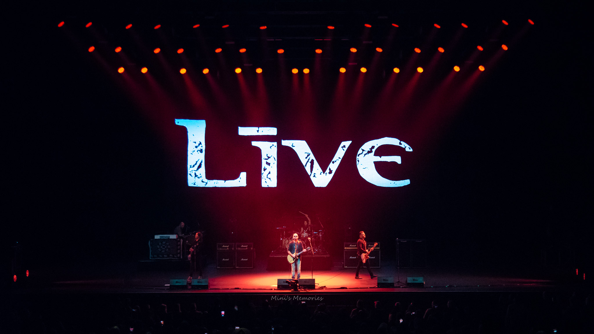 Photo Gallery: Live at Niagara Falls' OLG Stage at Fallsview Casino ...
