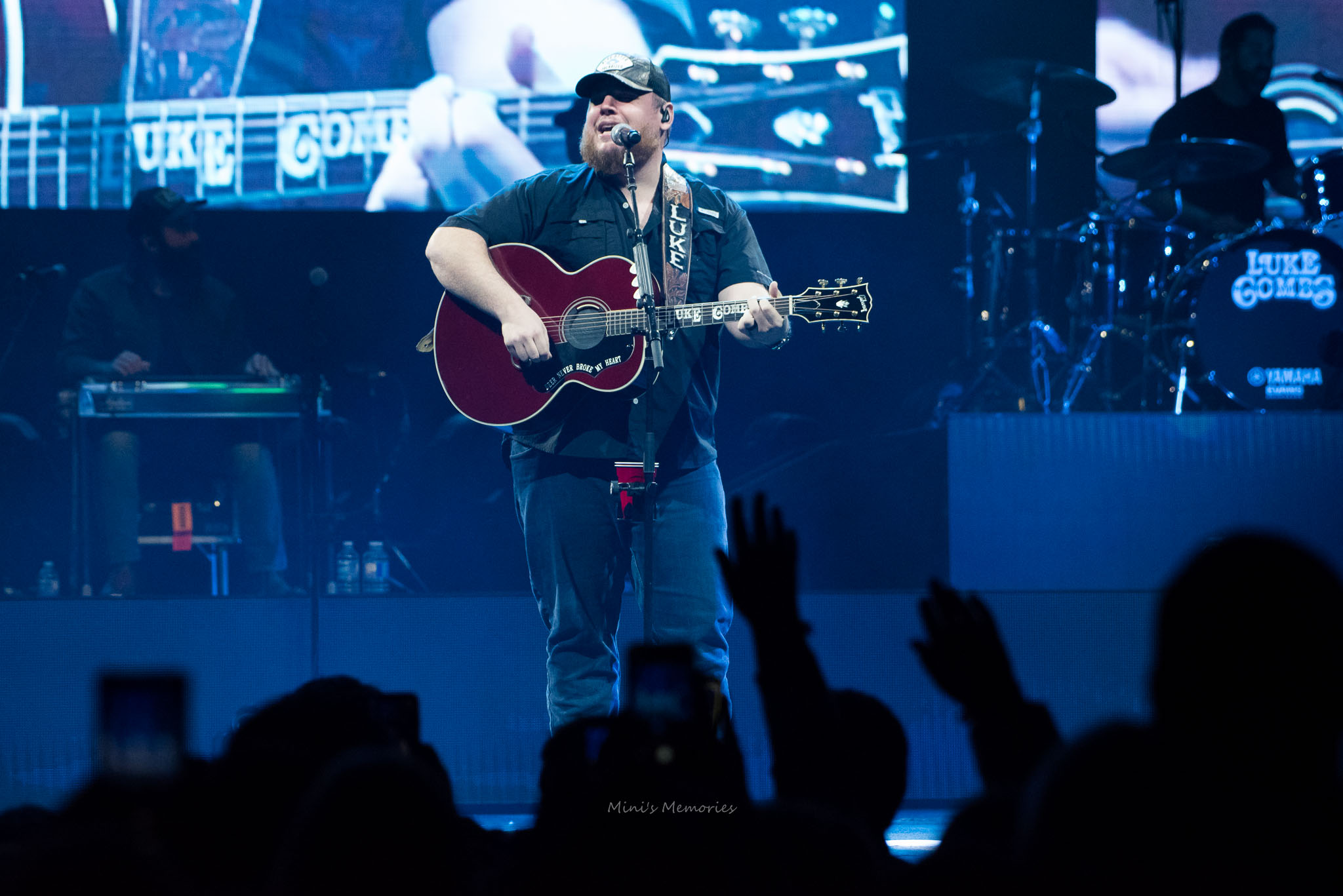 Luke Combs - That Eric Alper