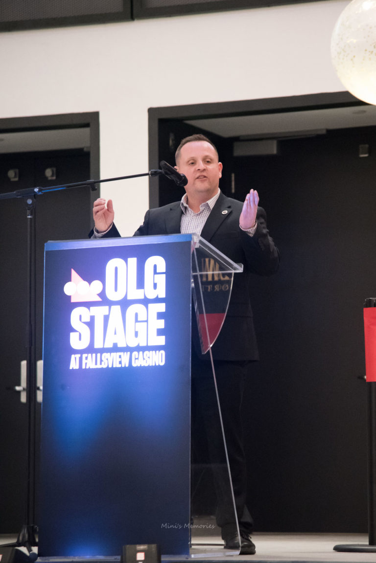 Photo Gallery: Billy Joel at Niagara Falls' OLG Stage Grand Opening ...