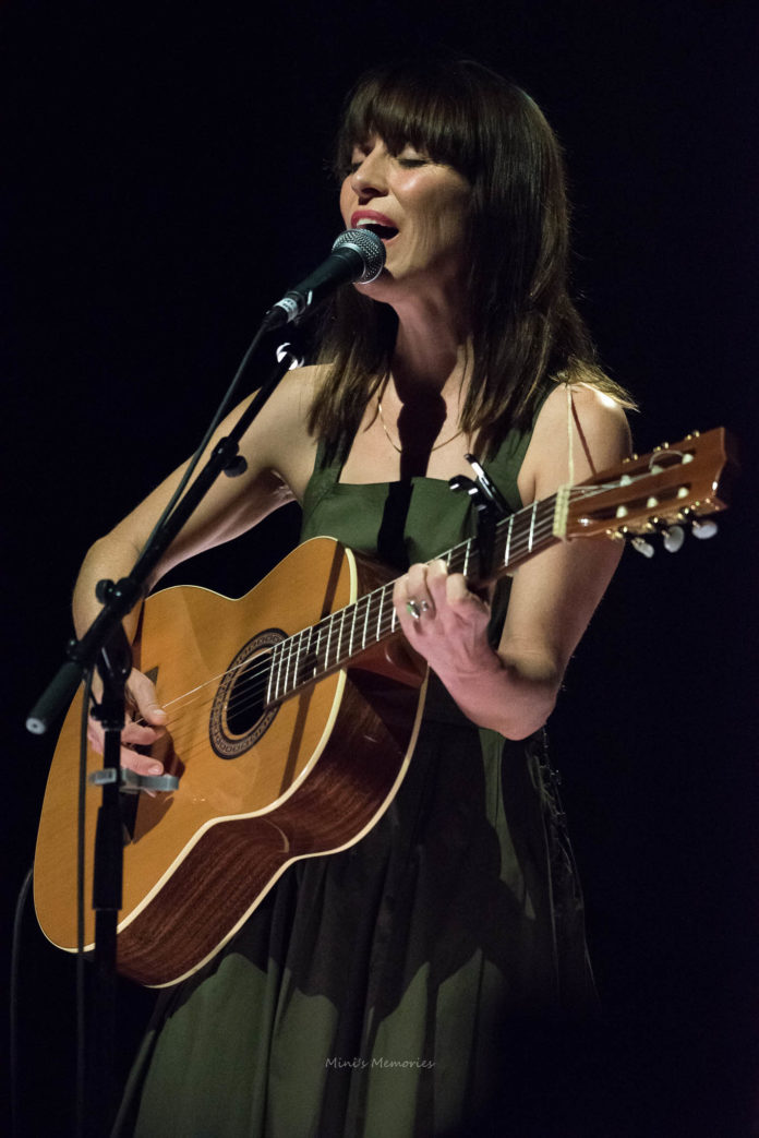 Photo Gallery: Feist at Toronto's History - That Eric Alper