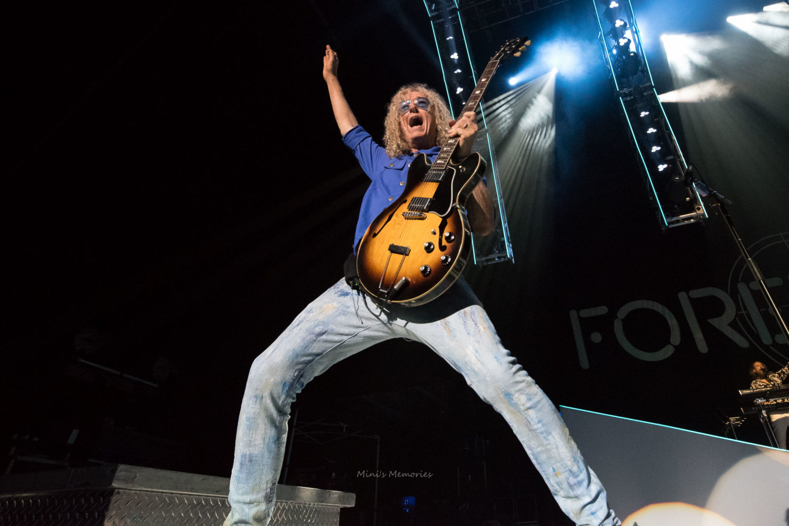 Photo Gallery: Foreigner with Loverboy and Deraps at Toronto's Budweiser Stage - That Eric Alper