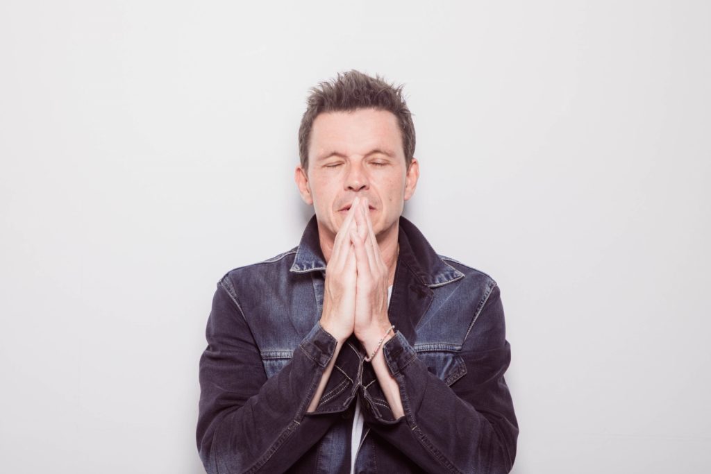 Gideon Foster's Haunting Single 'Prophecy' Takes Listeners On A Journey ...