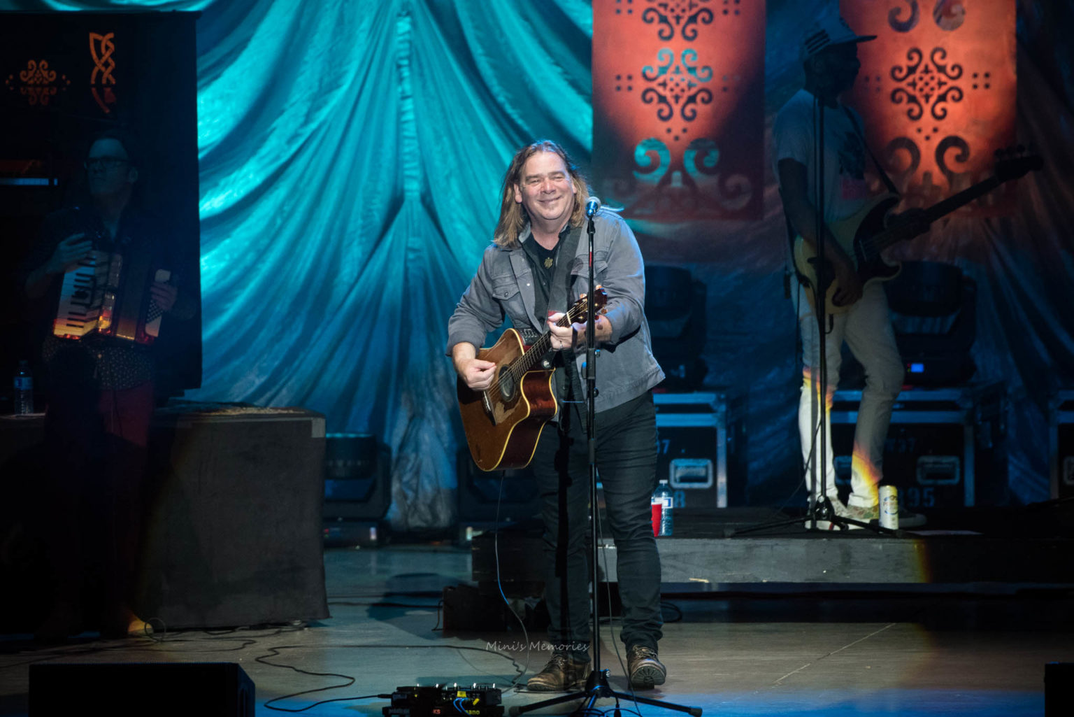 Photo Gallery: Alan Doyle with Donovan Woods, Tim Baker and Fortunate ...