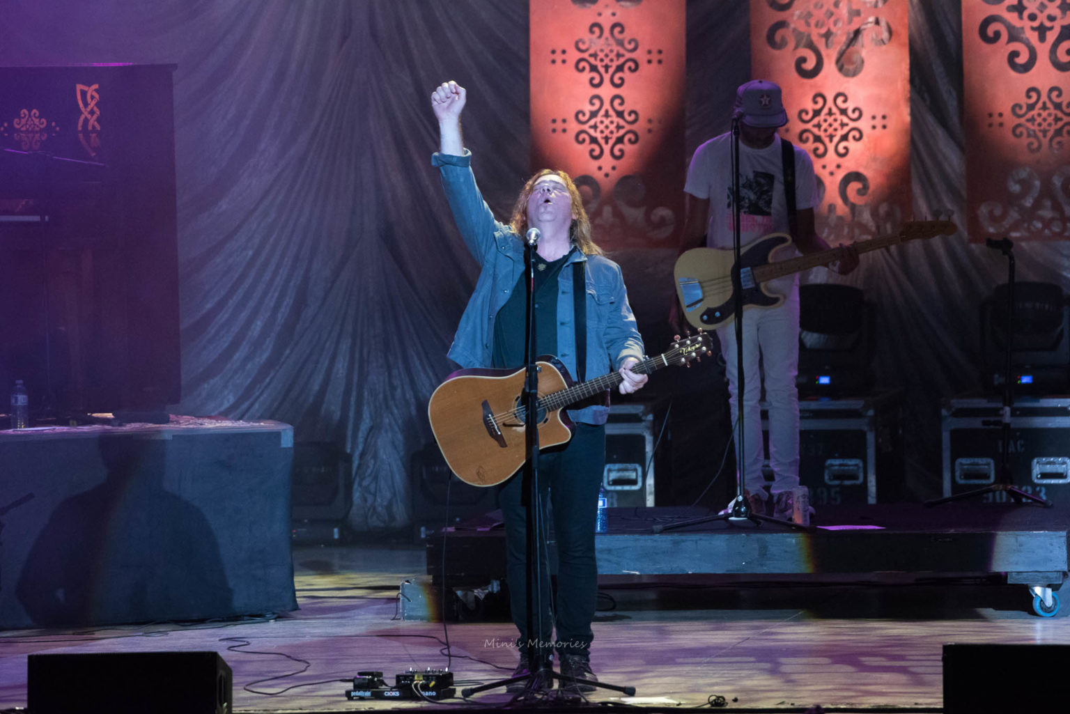 Photo Gallery: Alan Doyle with Donovan Woods, Tim Baker and Fortunate ...