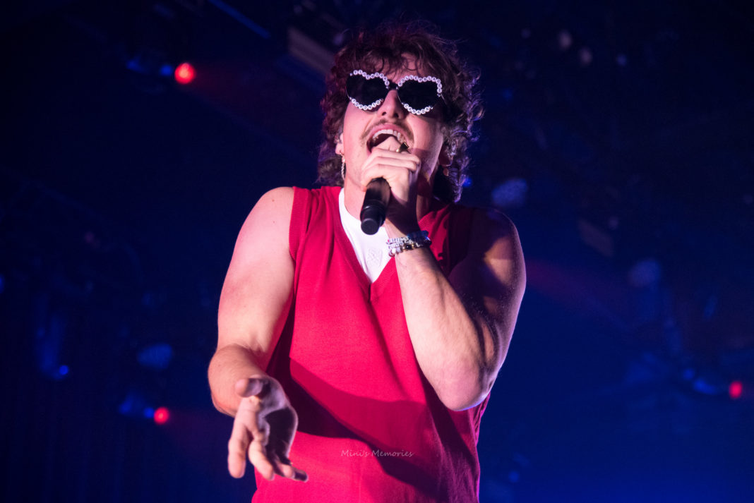 Photo Gallery: Benson Boone with Mimi Webb at Toronto's History - That ...