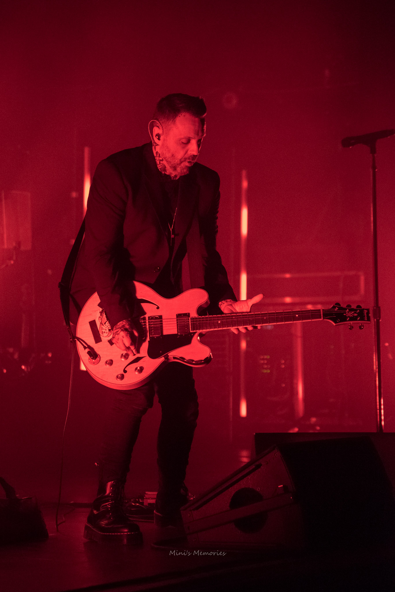 Photo Gallery: Blue October with Veers at Toronto's Danforth Music Hall ...