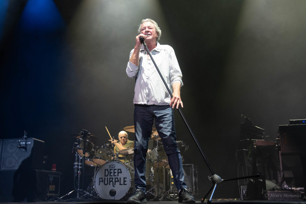 Photo Gallery: Deep Purple with Yes and Hannah Wicklund at Toronto's ...