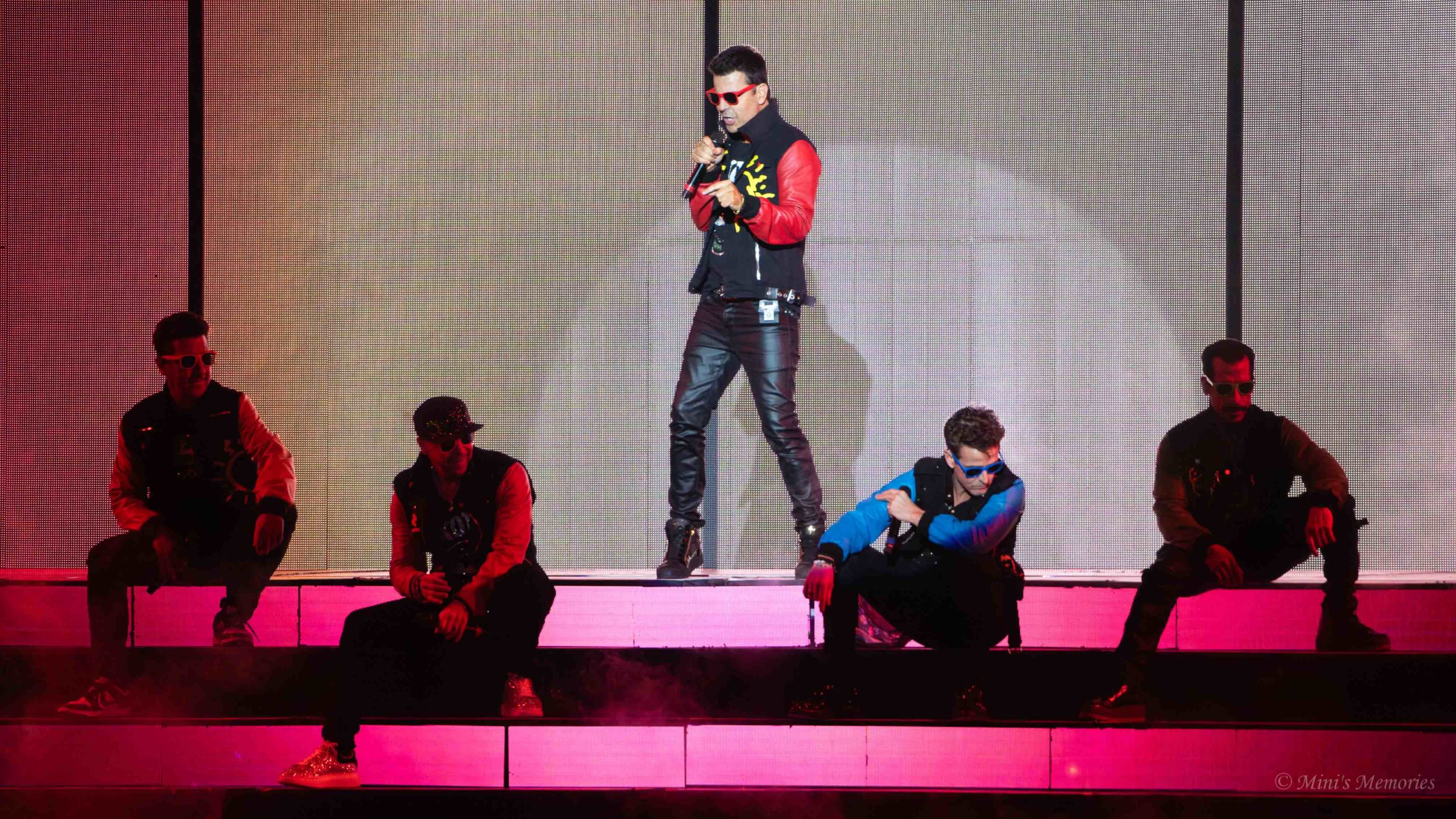 Photo Gallery: New Kids On The Block with Paula Abdul and DJ Jazzy Jeff ...