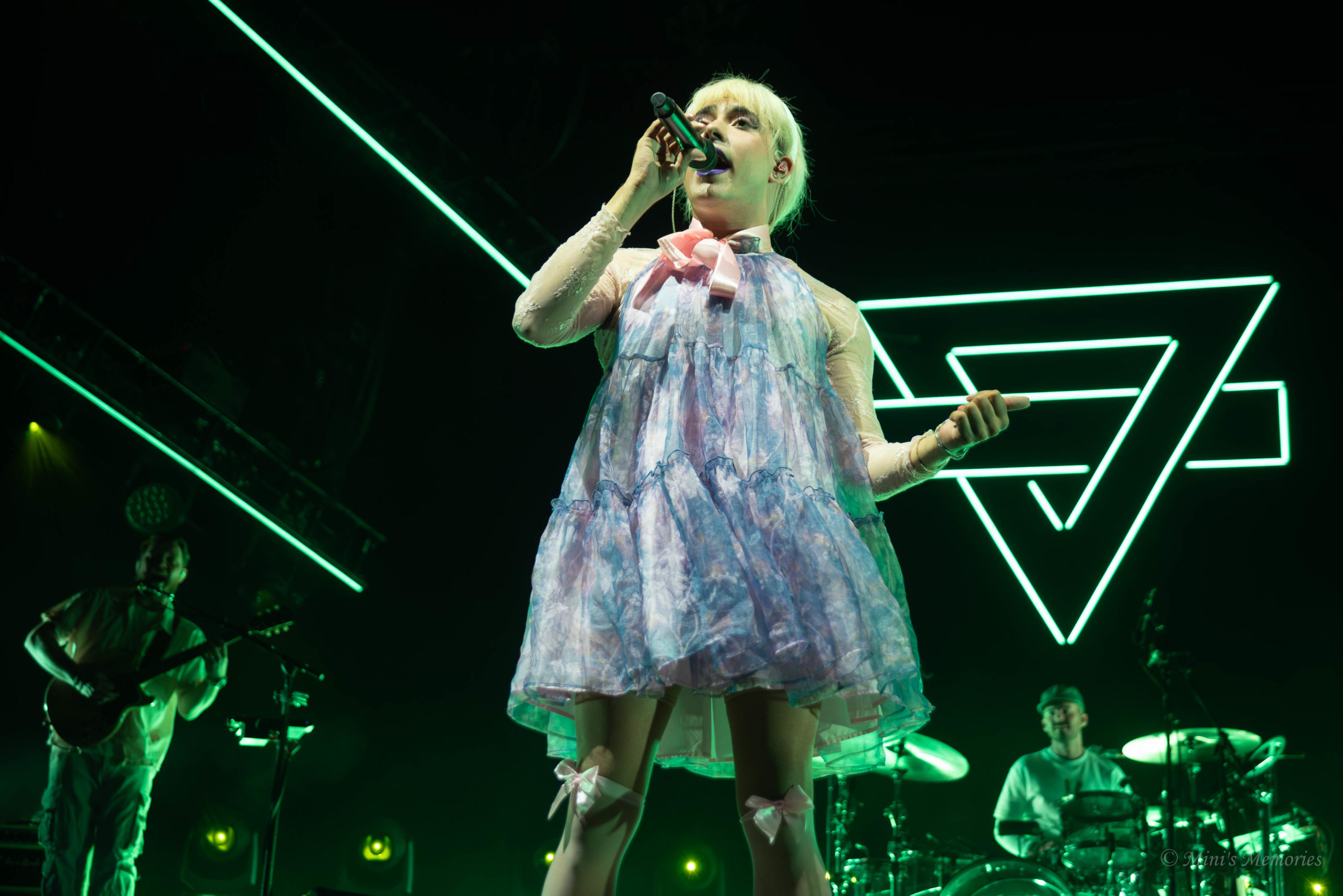 Photo Gallery: Rainbow Kitten Surprise with Medium Build at Toronto's ...