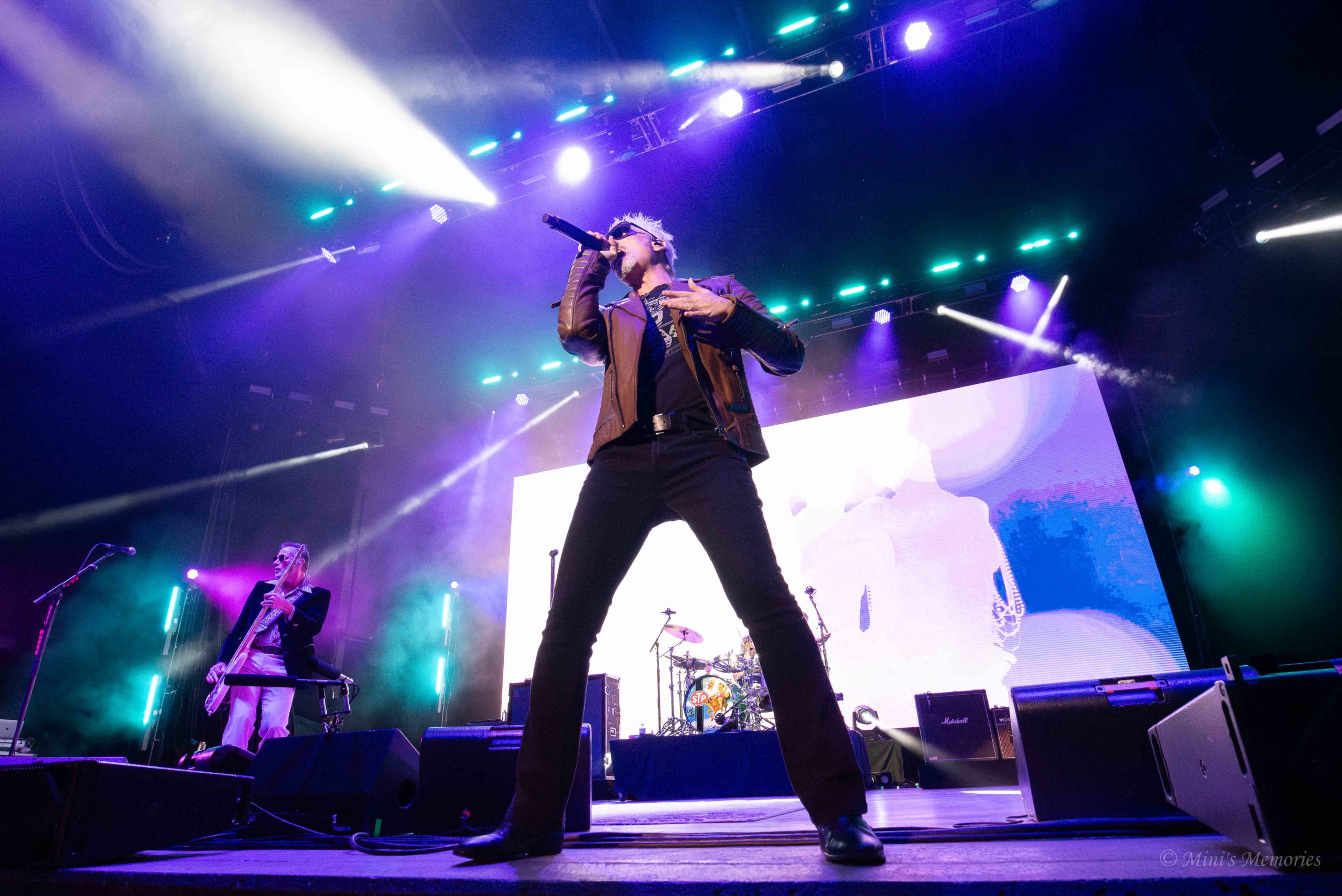 Photo Gallery: Stone Temple Pilots with Live and Soul Asylum at Toronto ...