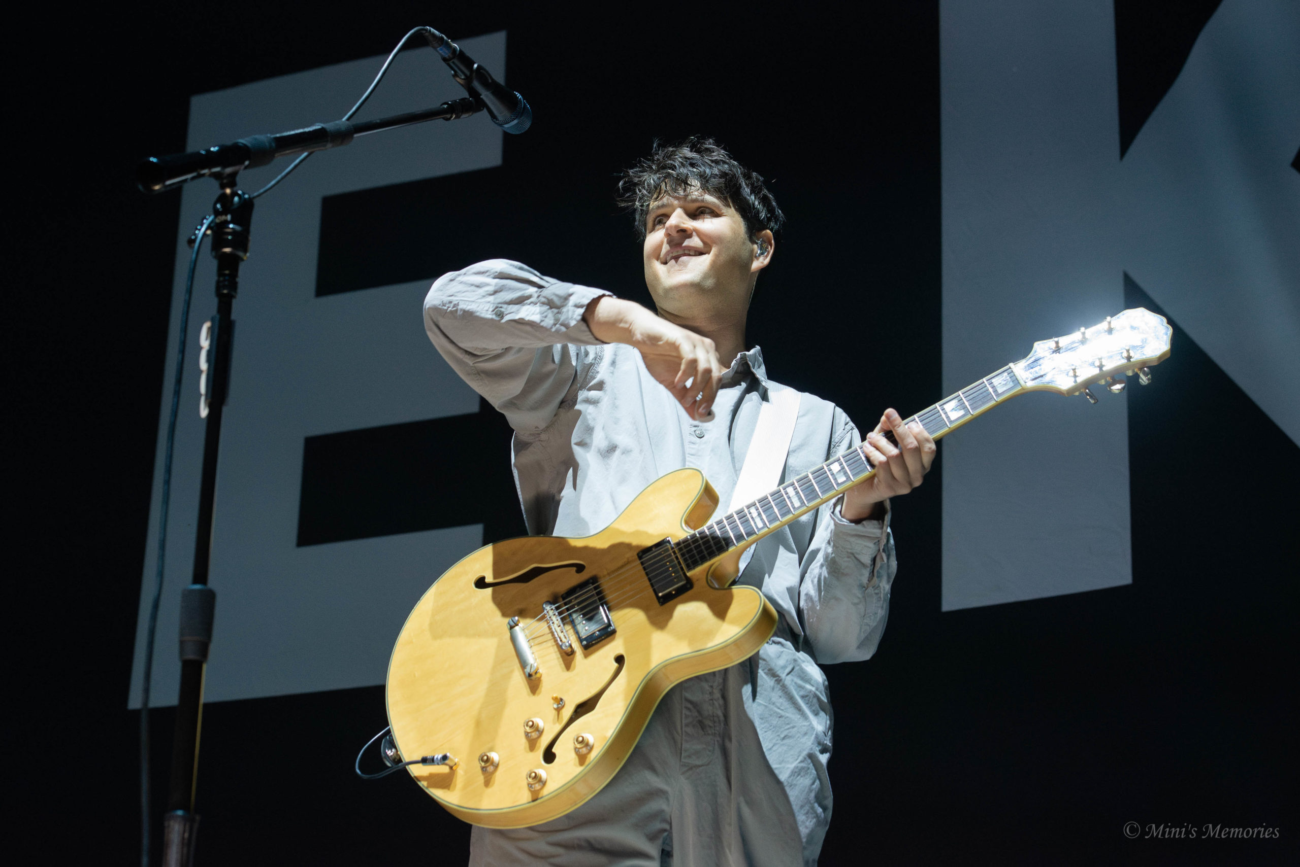Photo Gallery: Vampire Weekend with Cults at Toronto's Budweiser Stage ...