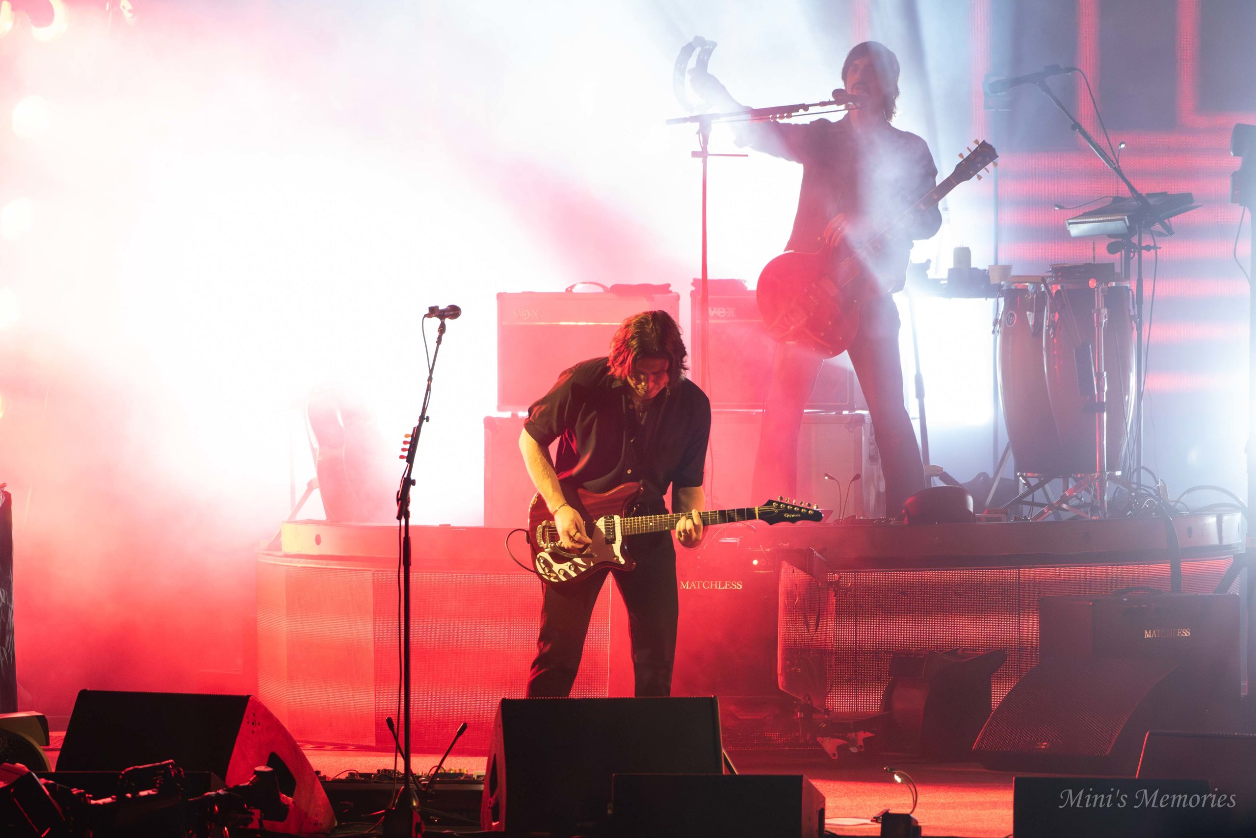 Photo Gallery: Kings of Leon with Phantogram at Toronto's Budweiser ...