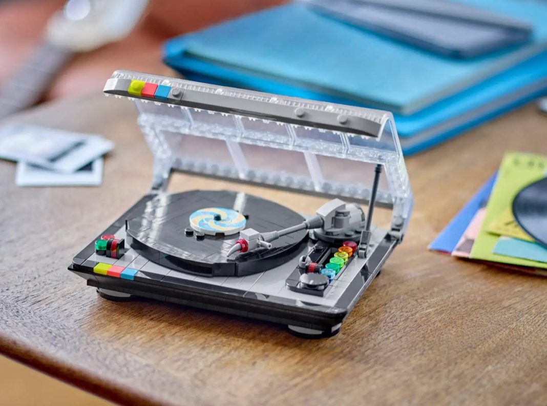 Unleash Creativity with the LEGO Retro Record Player - That Eric Alper