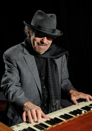 Legendary Blues Rock Keyboardist Barry Goldberg Dies at 83, Leaving ...