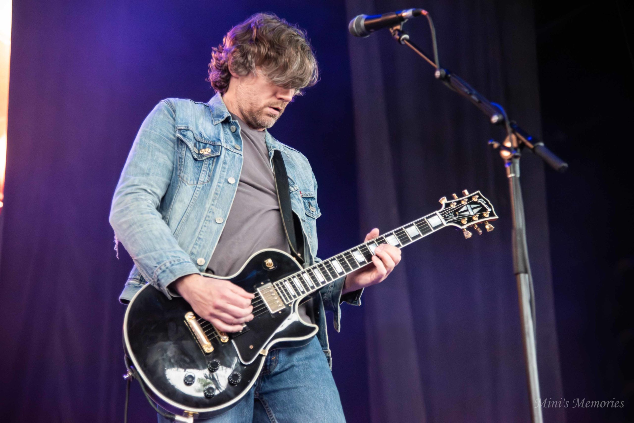 Photo Gallery: Metric, Sam Roberts Band, And The Dears at Toronto's ...