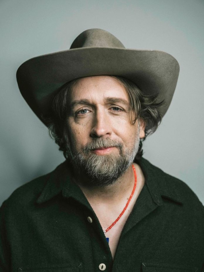 Hayes Carll to Make CBS Saturday Morning Debut and Launch ‘We’re Only Human’ Tour - That Eric Alper
