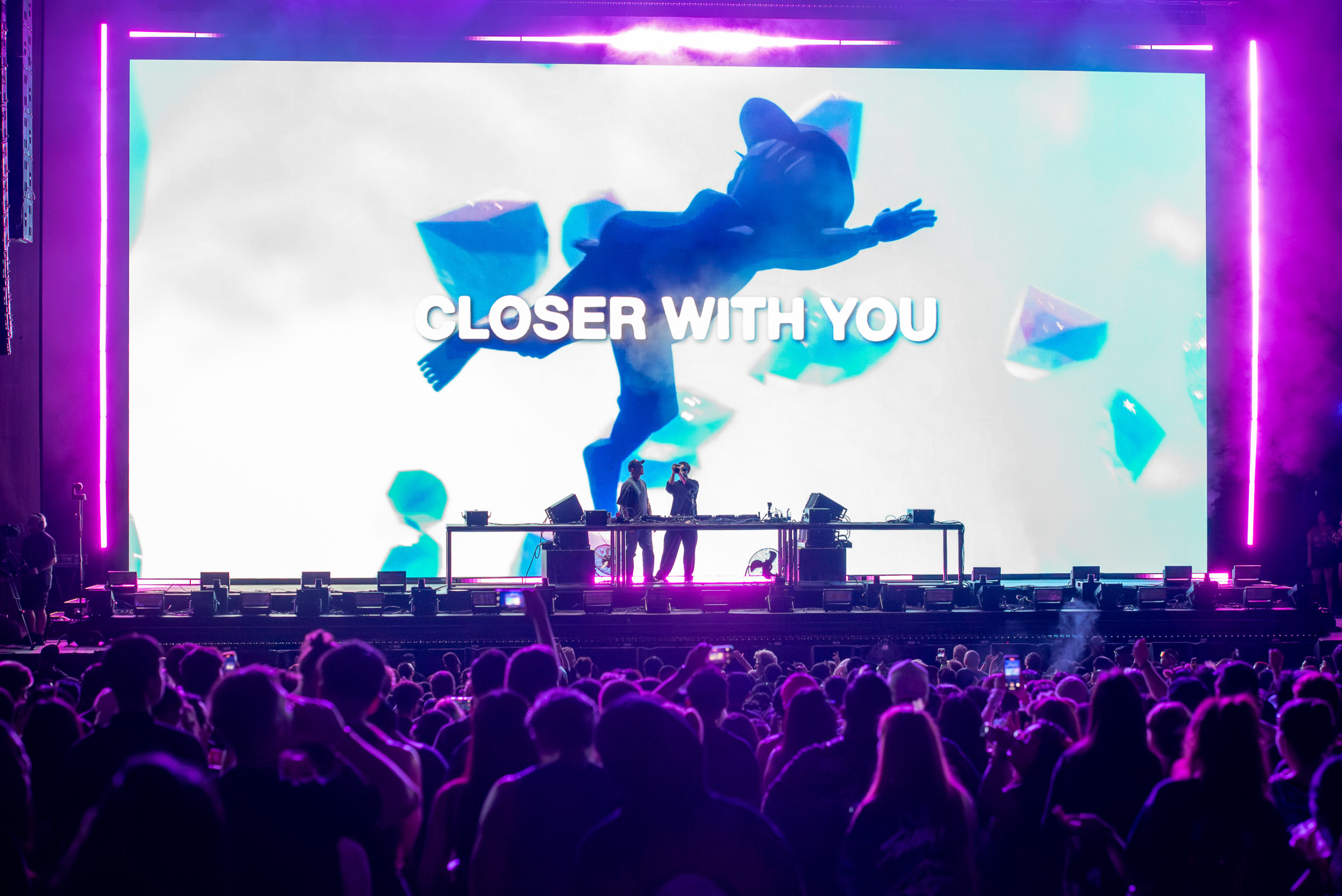 Photo Gallery: Slander, William Black, FAIRLANE B2B PAULINEHERR ...