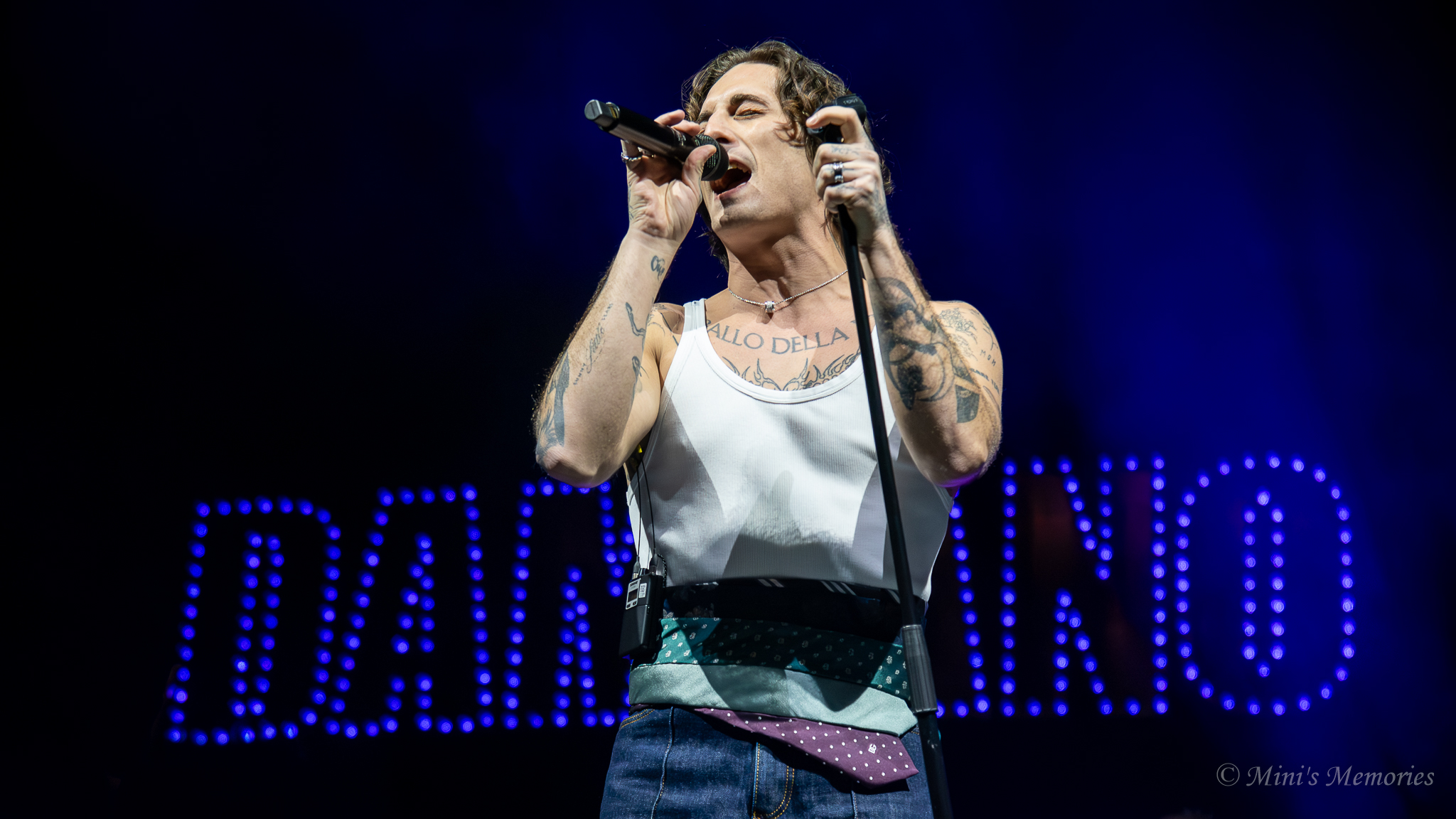 Photo Gallery: Damiano David at Toronto's Coca-Cola Coliseum on ...