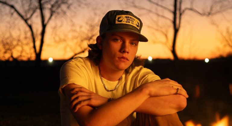 Blake Whiten Digs Deep On "Hard To Break" As Momentum Keeps Rising ...