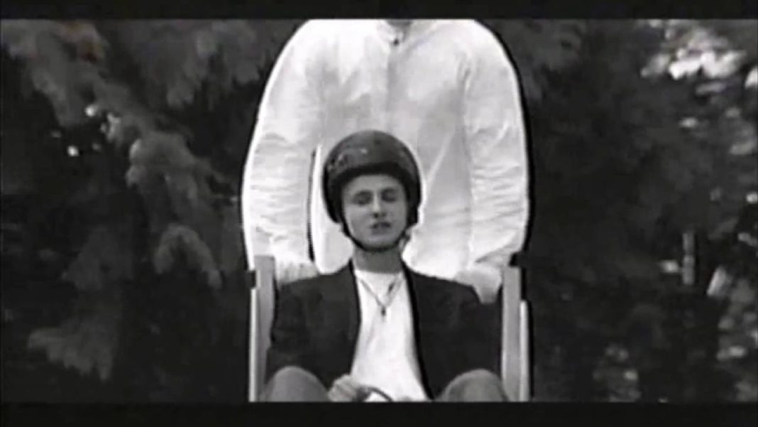 Bill Nye Took on Morrissey With a Perfectly Deadpan ’90s Science Parody ...